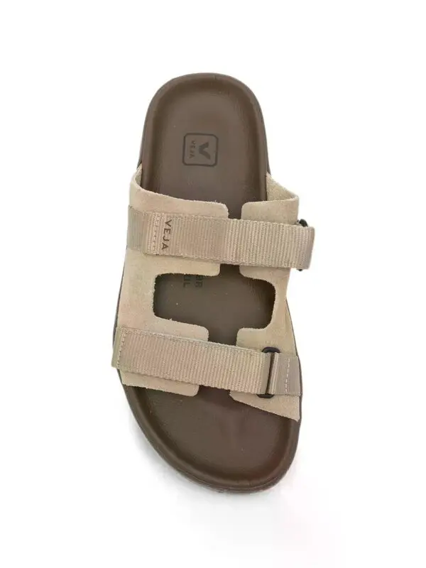 VEJA Arpoador Sandals