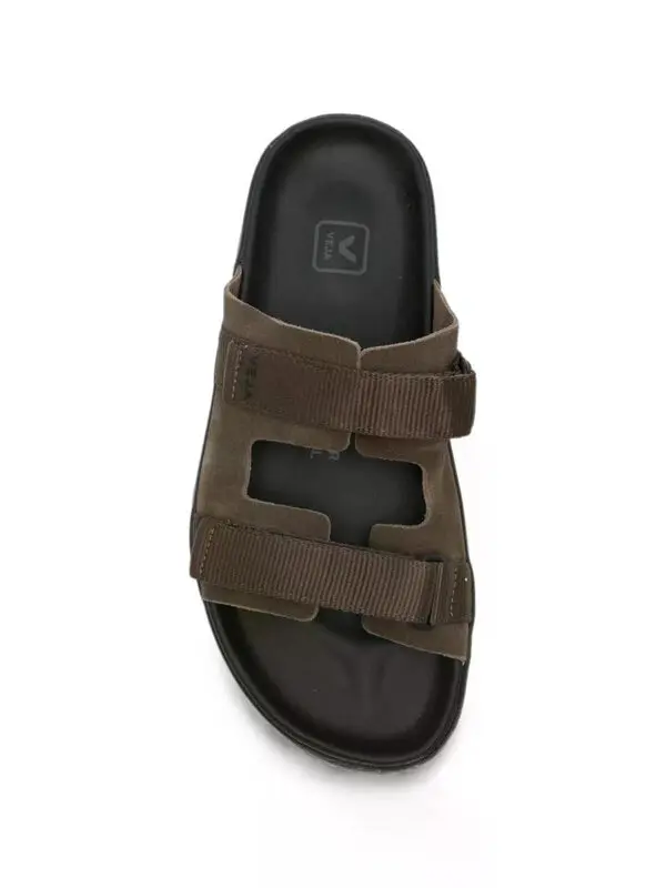 VEJA Arpoador Sandals