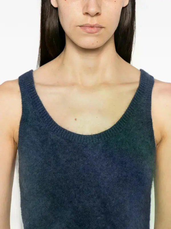 Dorothee Schumacher Scoop Neck Knitted Top
