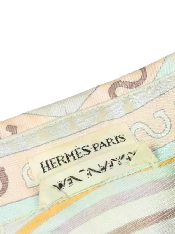 Hermès Silk Sleeveless Graphic Print Blouse