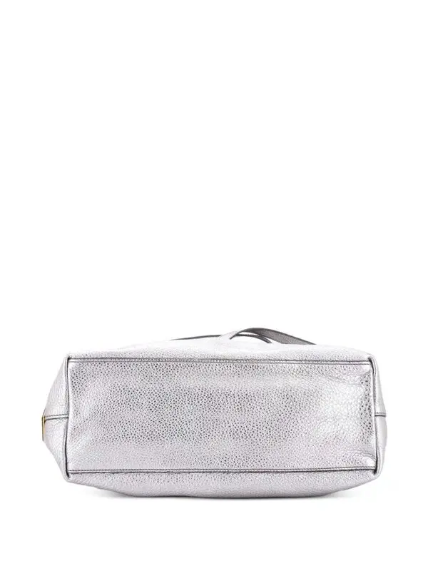Prada Vitello Daino Medium Tote Bag