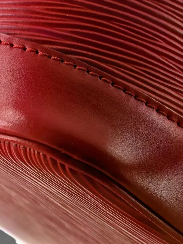 LOUIS VUITTON Epi Leather Alma Pm Satchel - Red