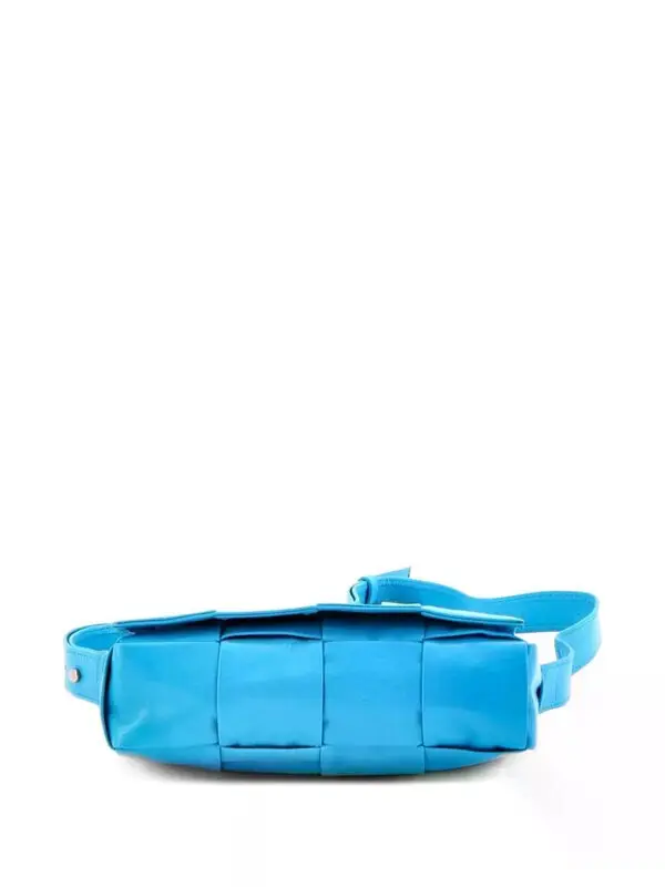 Bottega Veneta Cassette Maxi Intrecciato Leather Crossbody Bag - Blue