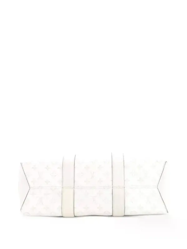 LOUIS VUITTON Weekend Nm Monogram Taigarama Tote Bag - White