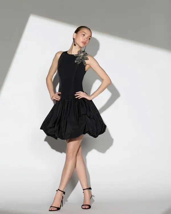 Mac Duggal Sleeveless Bubble Hem Mini Dress With 3d Floral Appliqu