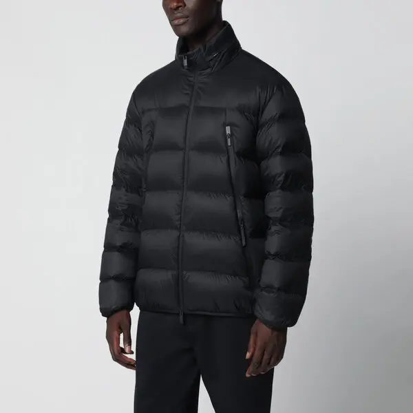 Moncler Dalalven Short Down Jacket - Black