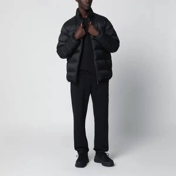 Moncler Dalalven Short Down Jacket