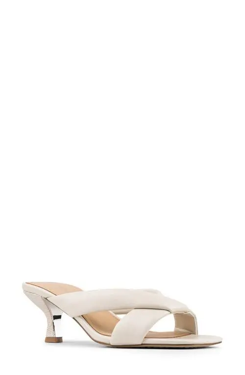 DONALD PLINER Gennessa Sandal - Foam