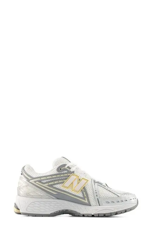 NEW BALANCE 1906r Performance Running Shoe - Reflection/white Peach