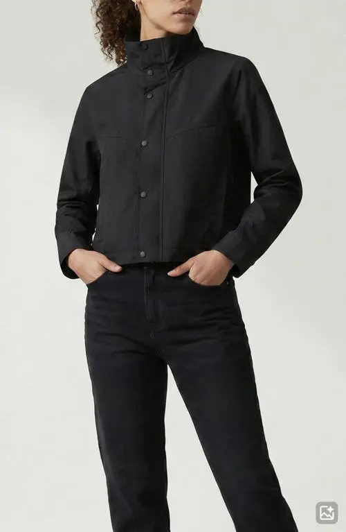 NOIZE Skyler Short Water Repellent Windbreaker - Black