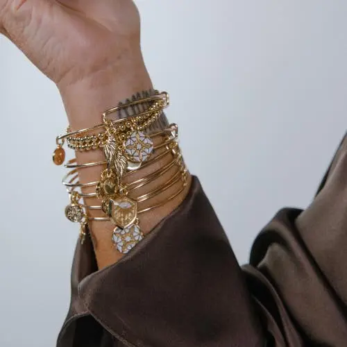 &LIVY Angel Wing Stretch Beaded Bracelet - Silver