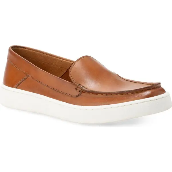 Eastland Duchess Slip-on Leather Sneaker - Tan