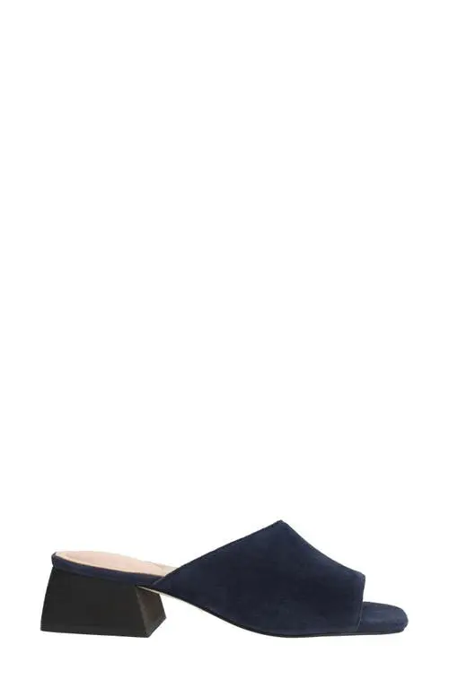 Pelle Moda Naura Slide Sandal - Midnight
