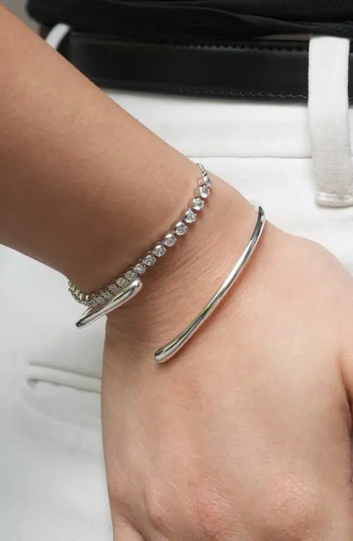 Argento Vivo Set Of Two Bracelets With Cubic Zirconia And Sculptural Detail - Silver