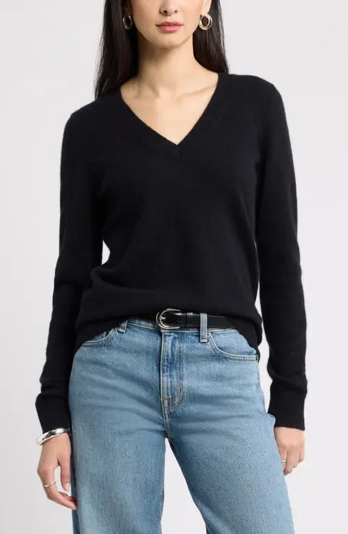 Nordstrom V-neck Cashmere Sweater - Black Rock