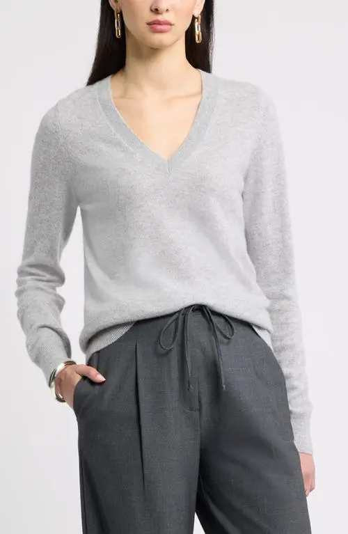 Nordstrom V-neck Cashmere Sweater - Grey Silk Heather