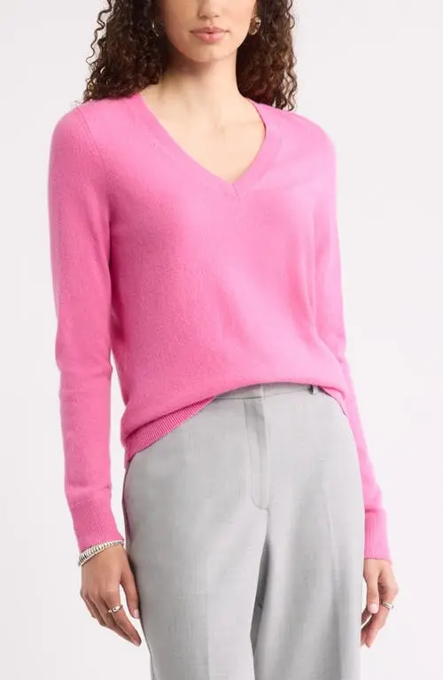 Nordstrom V-neck Cashmere Sweater - Pink Boss