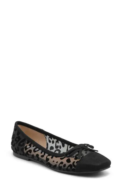 CHARLES DAVID Simply Cap Toe Ballet Flat - Black Leopard