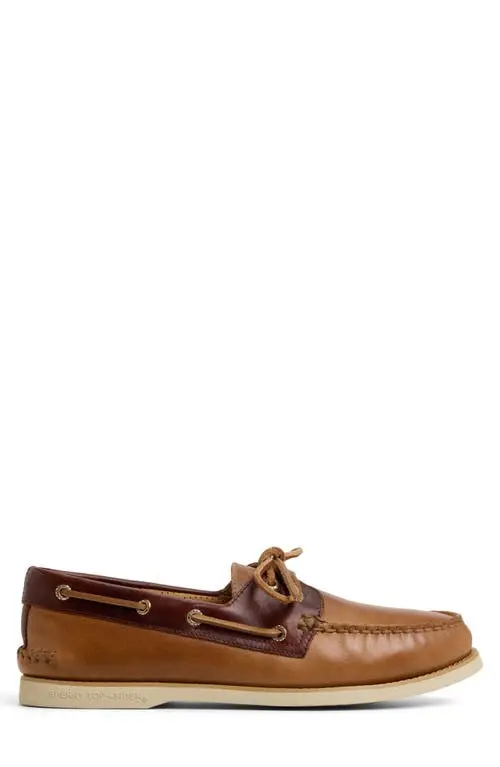Sperry Gold Cup Authentic Original 2-eye Boat Shoe