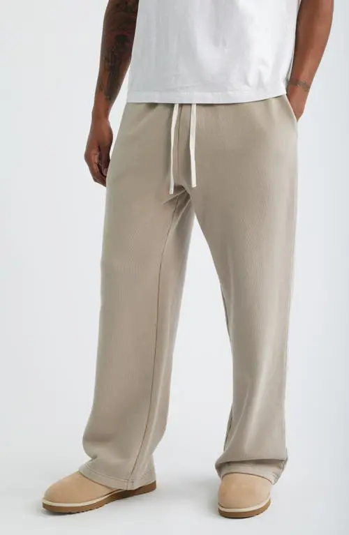 ELWOOD Straight Leg Sweatpants - Tan