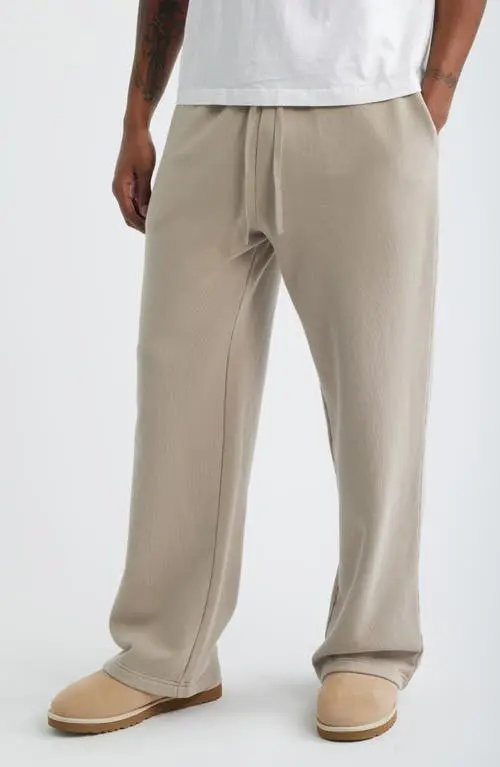 ELWOOD Straight Leg Sweatpants - Tan