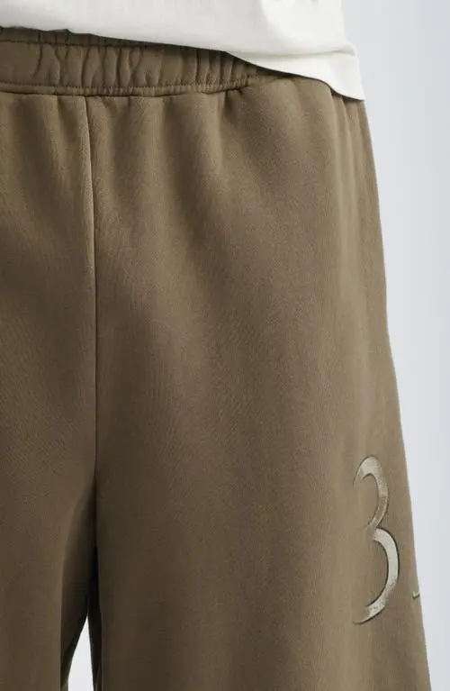 ELWOOD Pleated Baggy Organic Cotton Graphic Sweat Shorts - Brown