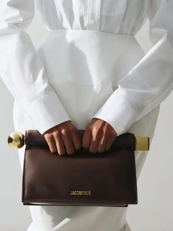 Jacquemus Rond Carré Logo Plaque Clutch Bag