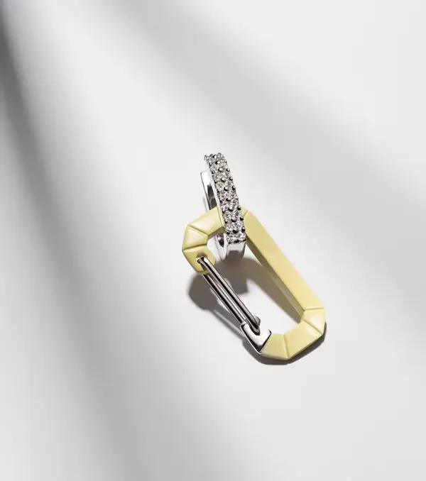 EERA Chiara Small Single Diamond Earring In 18k Gold