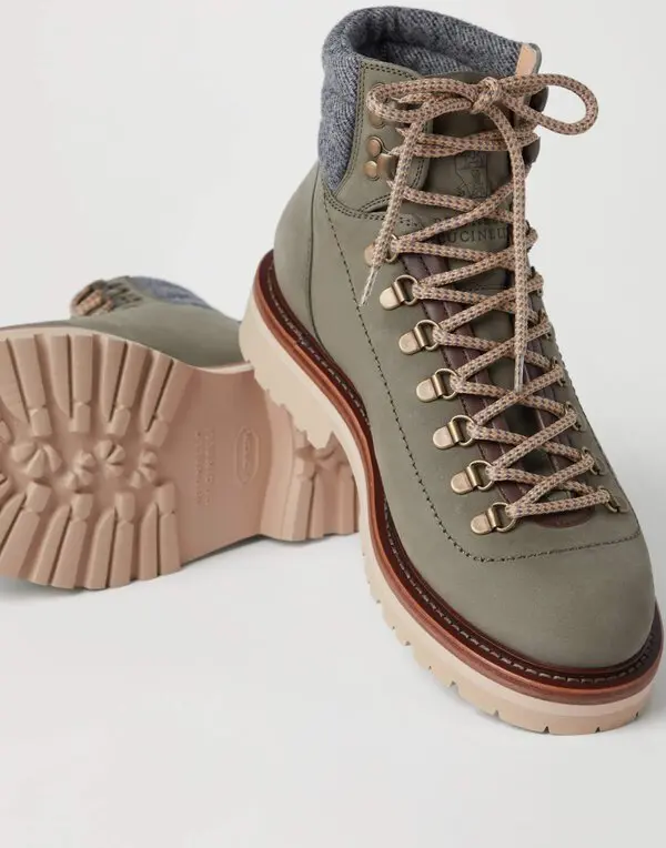 Brunello Cucinelli Round Toe Lace-up Boots