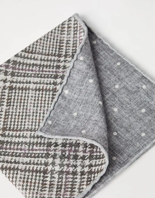 Brunello Cucinelli Houndstooth Pattern Scarf