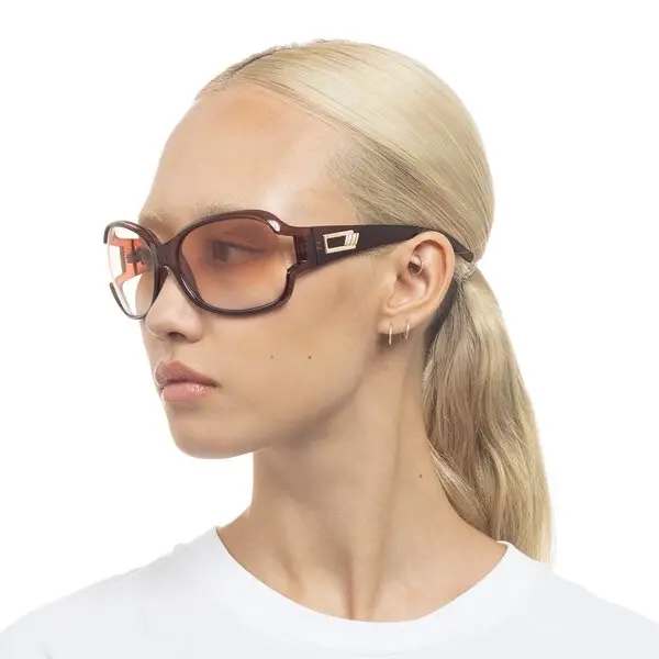 Le Specs Bolshy