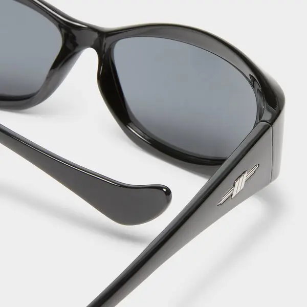 Le Specs Swift Lust