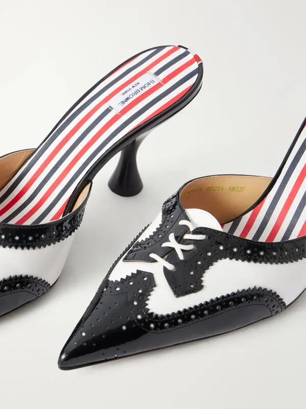 Thom Browne Two-tone Patent Leather Pumps With Lace-up Detail - Black