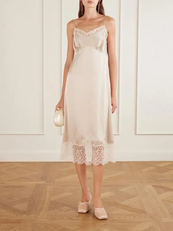 Simone Rocha Pointe Bow-detailed Satin Pumps