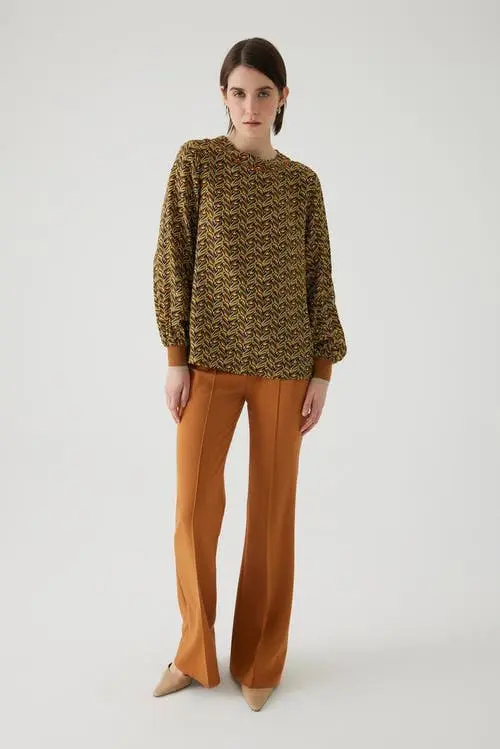 EXQUISE Adina Long Sleeve Blouse