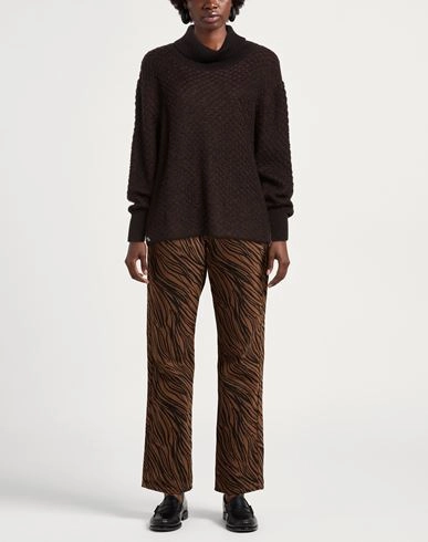 MANILA GRACE Dark Knit Turtleneck With Designer Plaque - Dark Brown