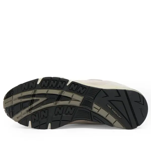 NEW BALANCE 991v1 Sneaker Made In Uk - Dove