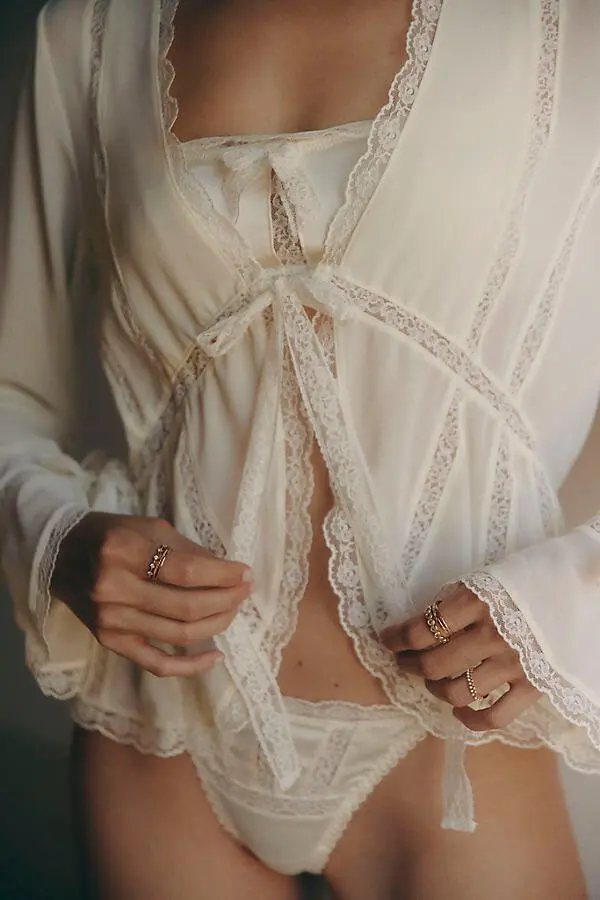KAT THE LABEL Lana Blouse