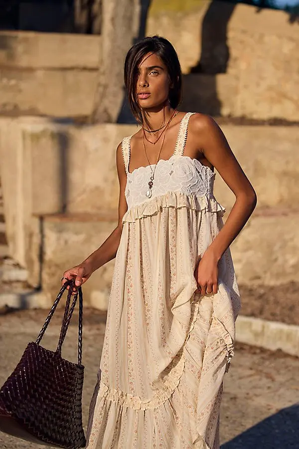 LYREBIRD Badoll Midi Dress