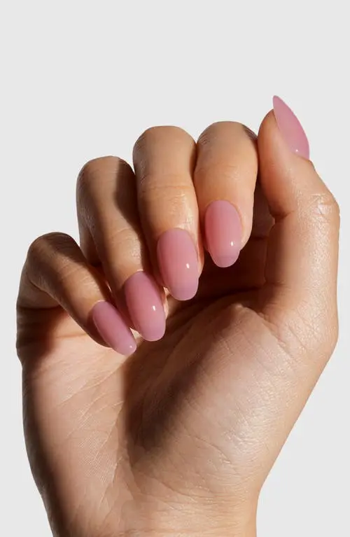 CELEBRITIPS Salon Ultimate Guava Press-on Nails - Short Round