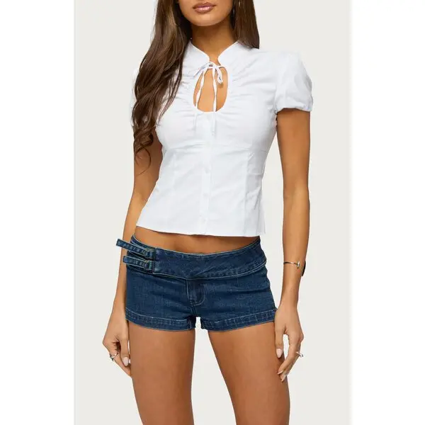 EDIKTED Weston Keyhole Button Up Top