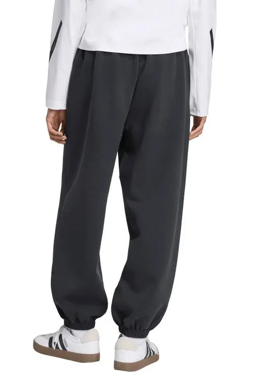 Adidas Essentials Sweatpants