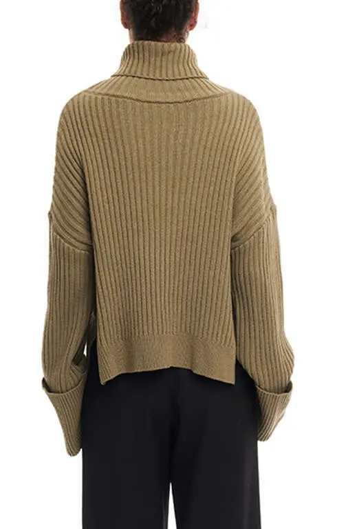 LBLC THE LABEL Liam Sweater - Olive