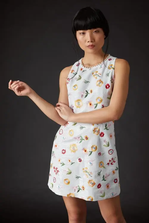 SKYLENCE Derling Embroidered Dress - Blanche
