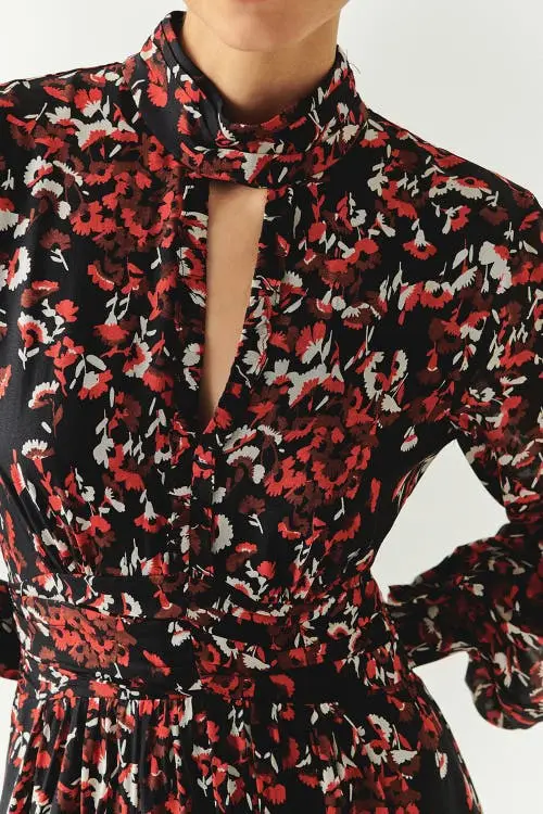 EXQUISE Erin Maxi Dress