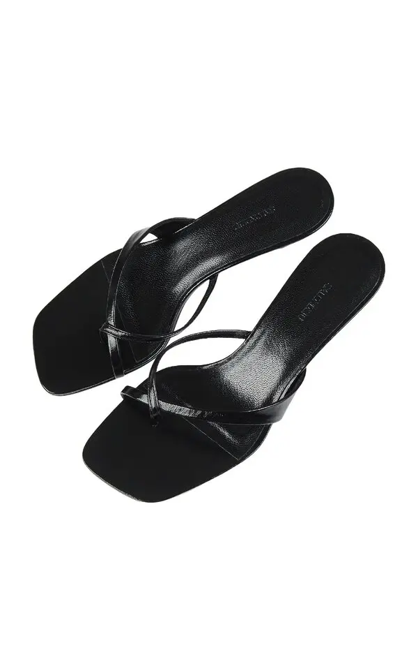 SALONDEJU Veil Mule - Black