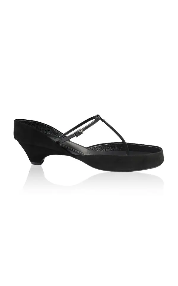 SALONDEJU Frame T Strap Sandal - Black