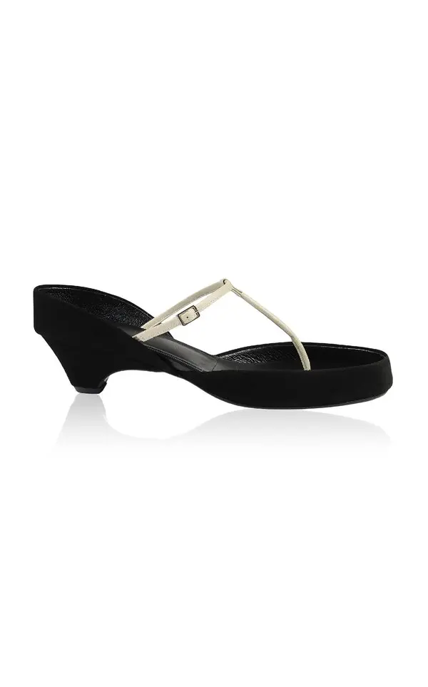 SALONDEJU Frame T Strap Sandal - Ivory