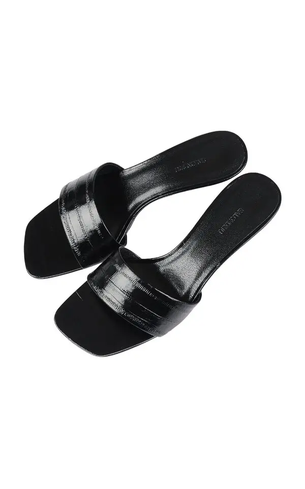 SALONDEJU Essential Wedge