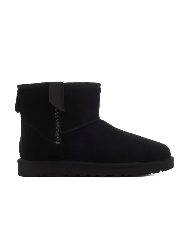 UGG Classic Mini Bailey Ankle Boots